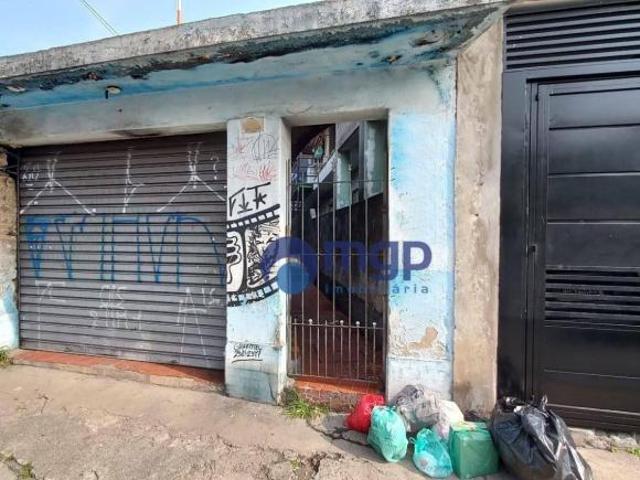 Imóvel à venda com 2 moradias, 179 m² Vila Sabrina
