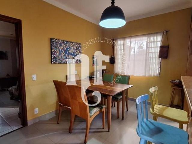 Imóvel à venda em Campinas SP: Casa de 3 quartos, 1 suíte e 3 salas no Bosque de Barão Geraldo!