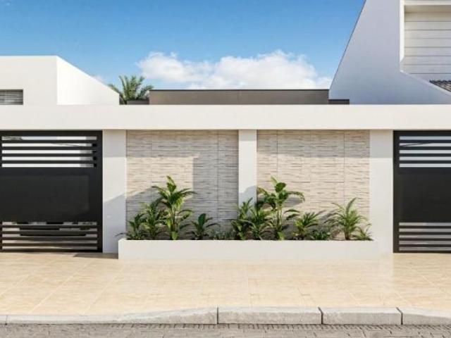 Imóvel à venda em Itanhaém SP: Casa com 3 quartos, 1 suíte, 2 salas e 1 banheiro no bairro Cibratel