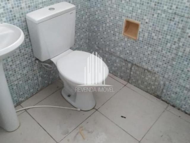 Imóvel à venda em São Paulo SP: Casa de 3 quartos com suíte, sala, banheiro e 2 vagas de garagem no