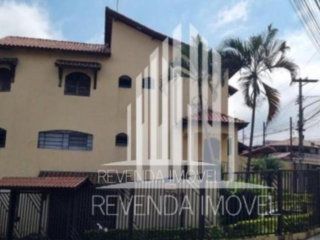 Imóvel à venda em São Paulo SP: Casa no Jardim Belém com 3 quartos, 2 banheiros e 4 vagas de garag