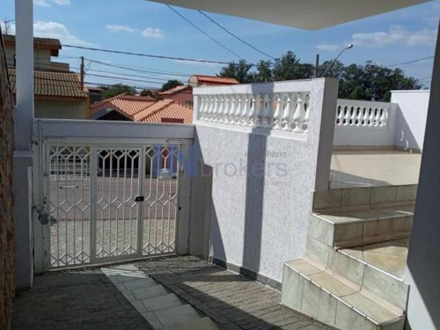 Imóvel à venda em SP: Casa com 3 quartos, 1 suíte, 2 salas, 2 banheiros, 3 vagas de garagem e 195m²