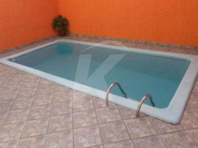 Imóvel á Venda na Vila Medeiros com 3 quartos, 4 vagas e piscina