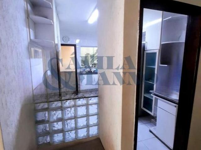 Imóvel à venda na Mooca, São Paulo SP: 3 quartos, 1 suíte, sala 2 ambientes, cozinha planejada, chur