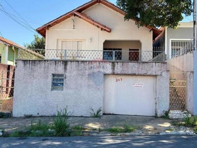 Imóvel amplo na Vila Municipal – Espaço de sobra para transformar e valorizar