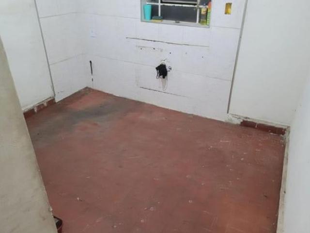 IMOVEL ANTIGO À VENDA