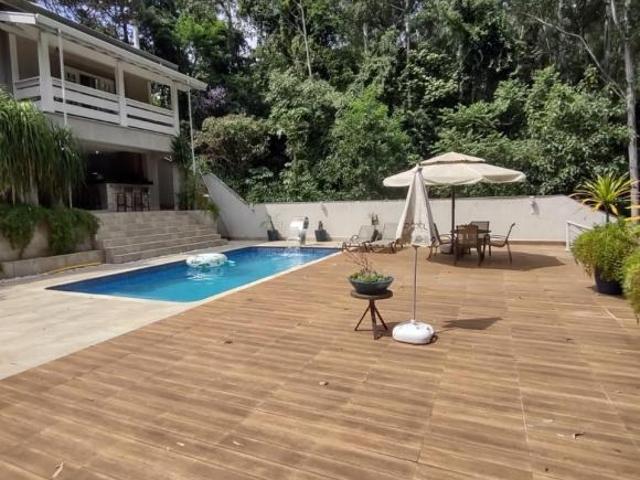 Imóvel de alto padrão: Casa em condomínio com 3 quartos e 3 suítes em Vista Alegre, Vinhedo SP 400