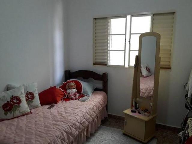 Imóvel de alto padrão à venda em Itapetininga SP: Casa na Vila Maria com 5 quartos, 1 suíte e 176m²