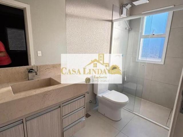 Imóvel de alto padrão em condomínio: Casa com 3 quartos, 2 suítes e 240m² em Indaiatuba
