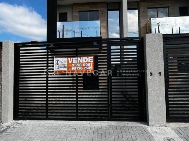 Imóvel de Alto Padrão em Matinhos PR Sobrado com 3 Suítes e 2 Vagas