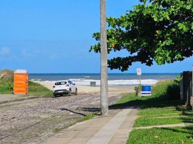 IMÓVEL DE ALTO PADRÃO LOCALIZADO A APENAS 80 METROS DO MAR EM ARROIO DO SAL!