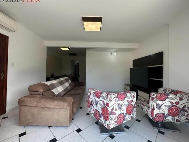 Imóvel de luxo à venda em Praia Grande SP: Apartamento 3 quartos no Canto do Forte, 122,17 m², 1 vag