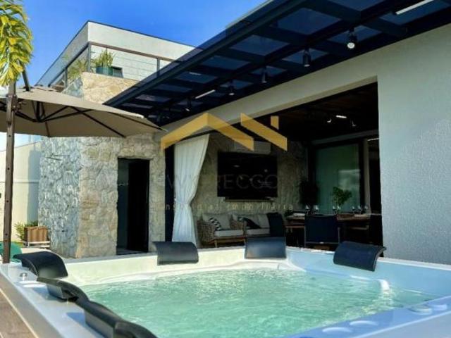 Imóvel de Luxo: Casa de Condomínio com 4 Suítes na Villa dos Pinheiros, Indaiatuba SP 392m² 6 Va