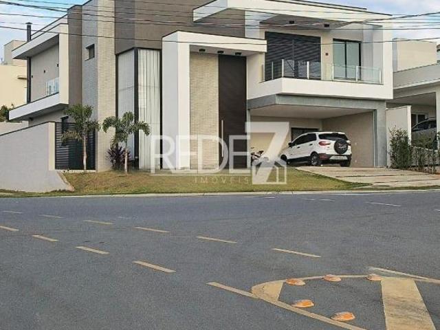 Imóvel de Luxo: Casa em Condomínio com 3 quartos, 3 suítes e 303m² no Swiss Park, Campinas SP. Confi