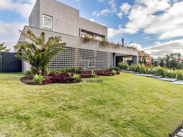 Imóvel de luxo: Casa em Condomínio com 4 suítes e 478m² em Belém Novo, Porto Alegre RS. Agende sua v