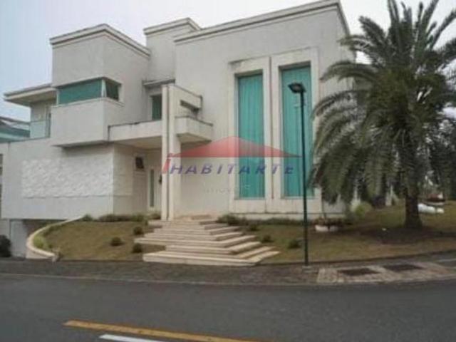 Imóvel de Luxo: Casa em Condomínio com 5 Suítes em Uberaba, Curitiba PR 941,58m² de Pura Sofistica