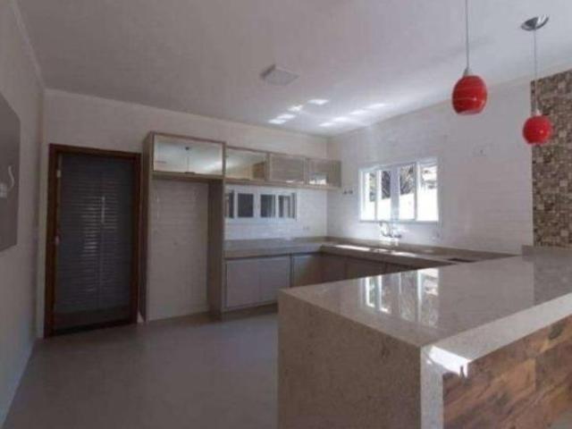 Imóvel de luxo: Casa em condomínio à venda em Atibaia SP no Condomínio Porto Atibaia 4 quartos, 3