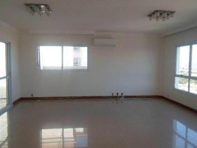 Imóvel de luxo com 3 suítes e 3 vagas na cidade de Campinas SP no Loteamento Residencial Vila Bella