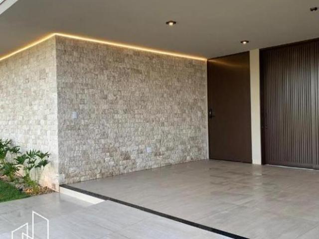 Imóvel de Luxo em Condomínio: Casa 3 Quartos 3 Suítes em Bady Bassitt SP 245m² 4 Banheiros 2 Vaga
