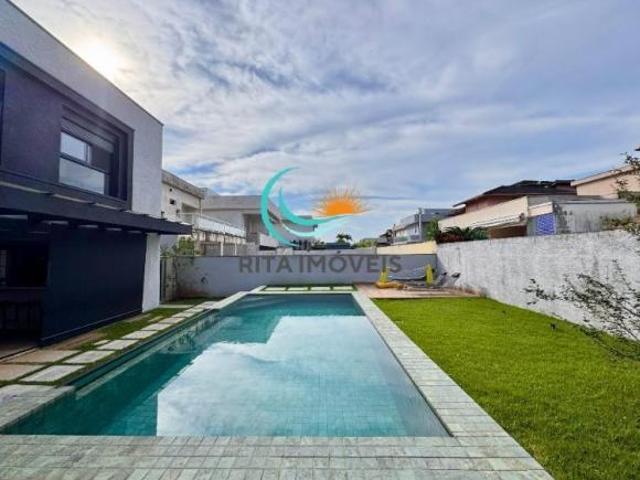 Imóvel de Luxo em Condomínio Exclusivo: Casa de 5 Quartos em Maitinga, Bertioga SP 325m², 5 Suítes