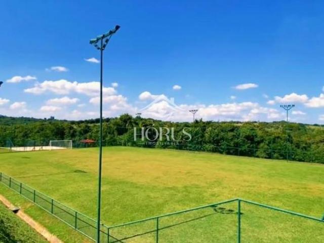 Imóvel de luxo em condomínio exclusivo com 4 suítes e 334m² em Araçoiaba da Serra SP