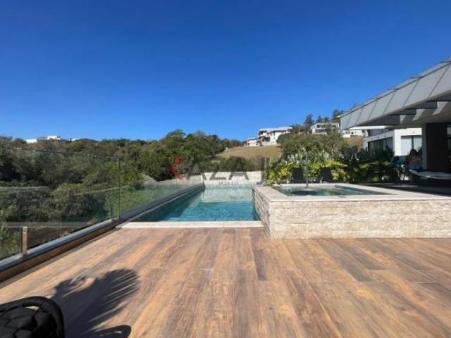 Imóvel de luxo em Itupeva SP: Casa à venda com 4 suítes, piscina, Condomínio Resedas Itupeva