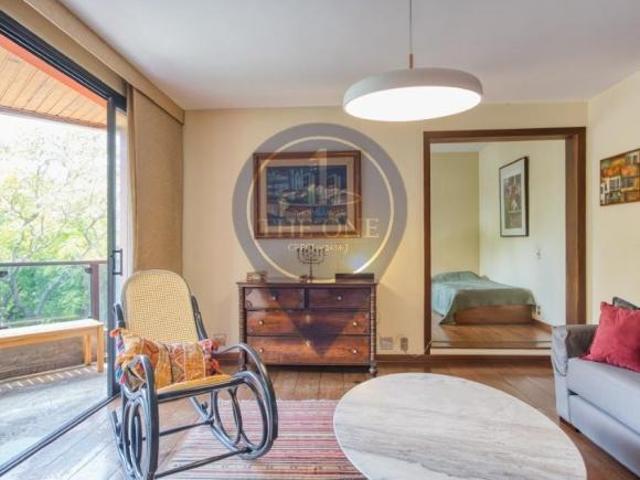 Imóvel de Luxo em Perdizes: Apartamento de 4 Quartos e 3 Suítes com 212m², 2 Salas e 4 Vagas de Gara