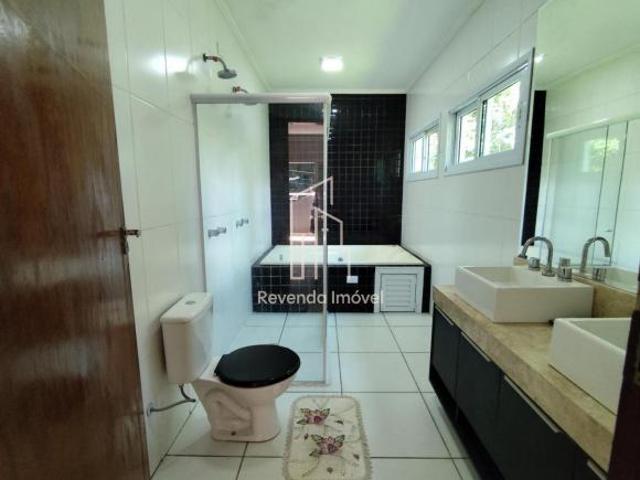 Imóvel de luxo em Santana de Parnaíba SP: Casa com 6 quartos, 3 suítes e 10 vaga
