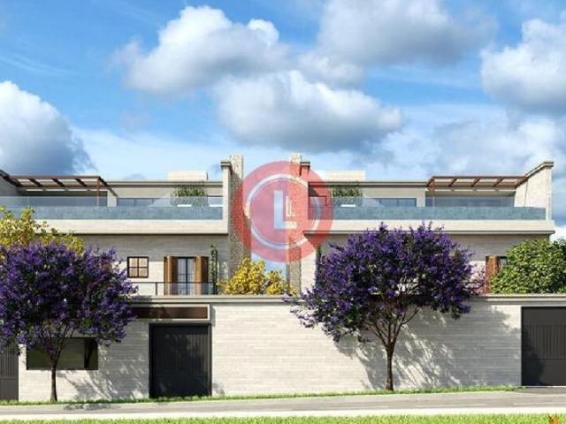 Imóvel de luxo na Vila Nova Conceição: Casa em condomínio com 4 quartos, 4 suítes e 676,05m² São P