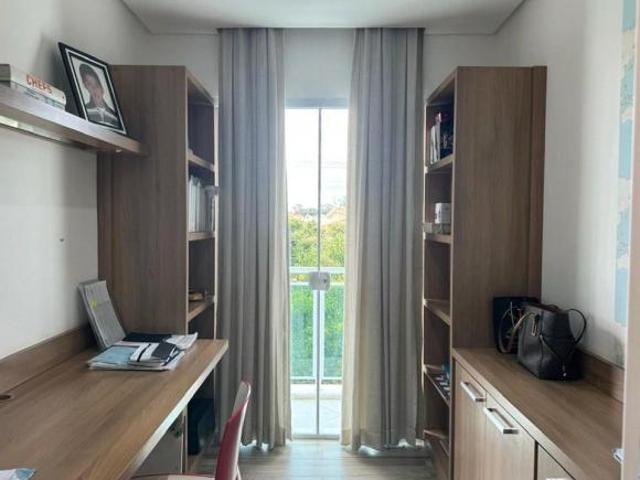 Imóvel de Luxo na Granja Olga I: Casa em Condomínio com 4 suítes, 2 salas e 295m² em Sorocaba SP!