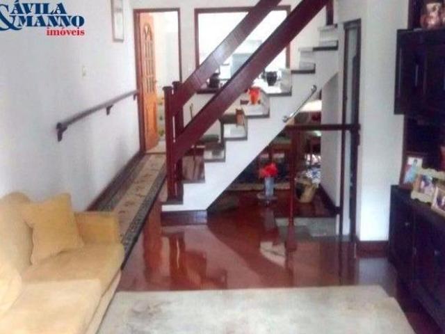 Imóvel de Luxo na Mooca: Casa à Venda em São Paulo SP com 4 Quartos, 2 Suítes e 3 Vagas de Garagem