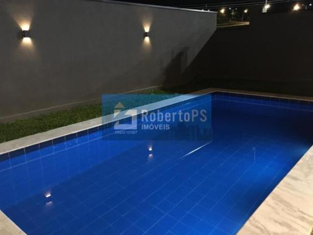 Imóvel de luxo no Urbanova: Casa em condomínio com 4 quartos, 2 suítes, 2 salas, 5 banheiros, 4 vaga
