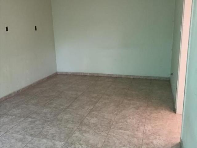 Imóvel de luxo no Alto da Lapa: Casa à venda com 3 quartos, 1 suíte, 2 banheiros