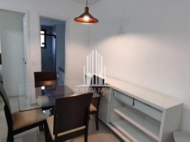 Imóvel de Luxo no Coração do Brás: Apartamento de 1 quarto e 1 banheiro, 40m² no Condomínio Piscine