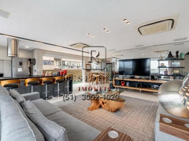 Imóvel de luxo no coração de Porto Alegre RS: cobertura de 500m² no Moinhos de Vento com 4 quartos