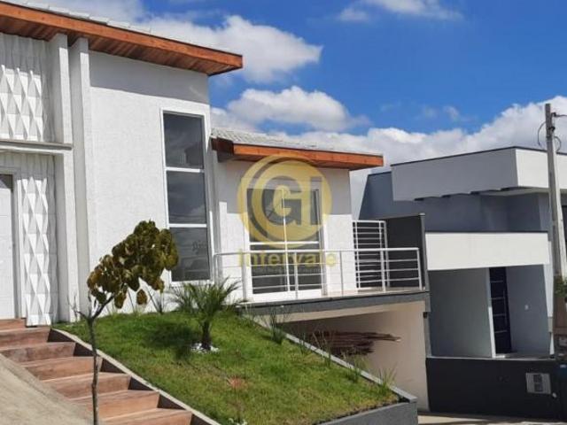 imóvel em condomínio para venda 3 quartos 1 suíte com espaço para closet 1 banheiro social 1 banhei