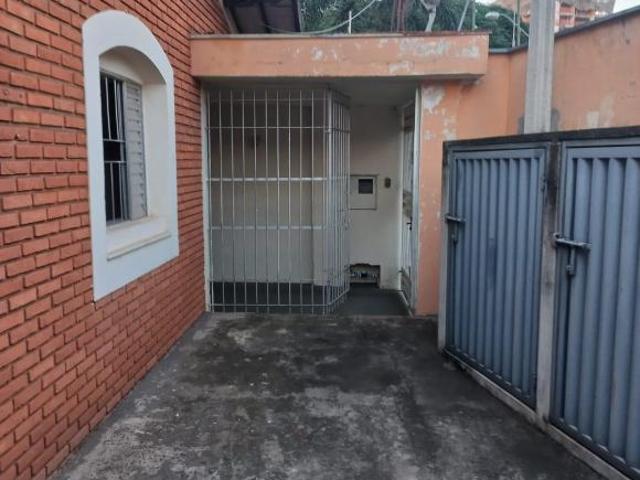 Imóvel em excelente localização, para fins residenciais e comerciais