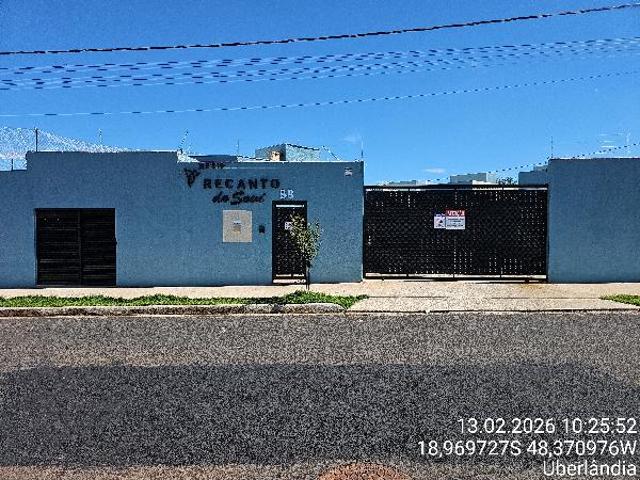 Imóvel em local estratégico — Casa no Loteamento Residencial Pequis, Uberlandia MG, Nº 88, 2 quartos, 1 vaga, 113,48m² | Venda Online