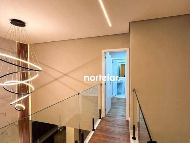 Imóvel Exclusivo no Portal dos Ipês Sofisticação, modernidade e integração com a natureza 3 suítes