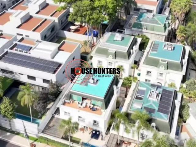Imóvel Exclusivo: Casa de Luxo em Condomínio na Chácara Santo Antônio, São Paulo SP 4 suítes, 6 vag