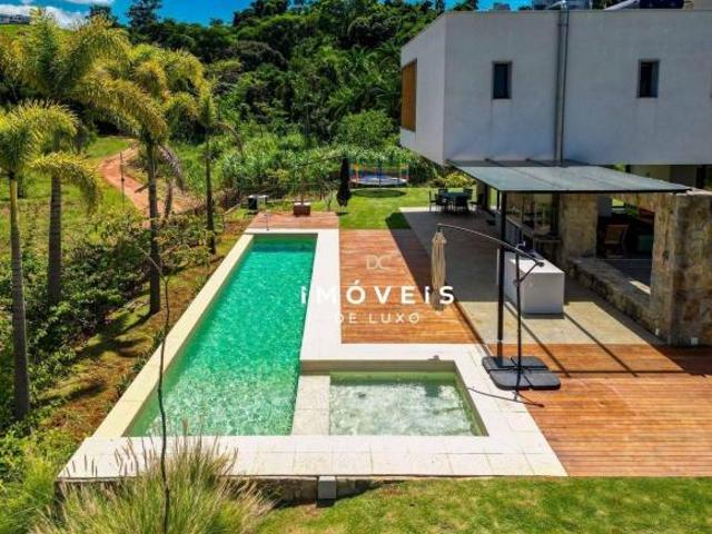 Imóvel luxuoso com vista linda para o lago à venda no Condomínio Fazenda Serra Azul II, em Itupeva/S