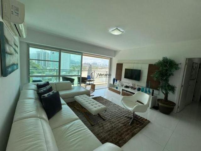 Imóvel mobiliado à beira mar em Guarujá Apartamento com sauna, el