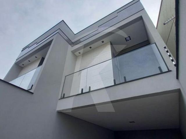 Imóvel Novo á Venda no Bairro Parada Inglesa com 3 suítes, hidro,churrasqueira e 2 vagas