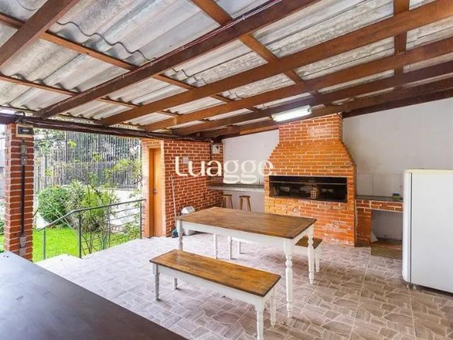 Imóvel no Rio Branco com 2 quartos e 90m² na Vicente da Fontoura com vaga