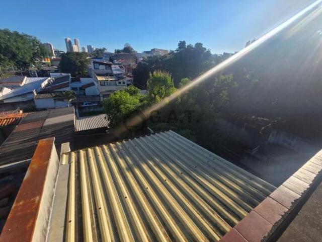 Imóvel na Vila Carvalho: casa de 4 quartos com 13 vagas de garagem em Sorocaba SP, 150m² de área