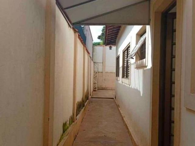 IMOVÉL NA VILA EMA