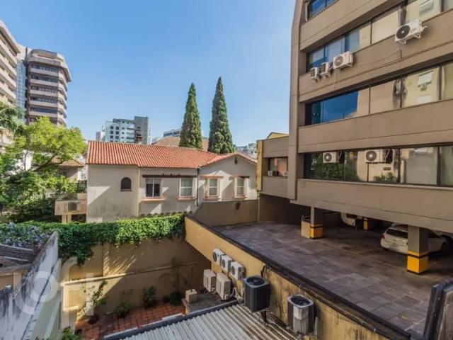 Imóvel para venda tem 107 metros quadrados com 3 quartos em Moinhos de Vento Porto Alegre RS