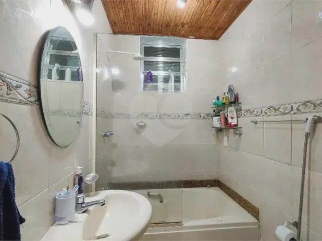 Imóvel para venda tem 117 metros quadrados com 3 quartos em Rio Comprido Rio de Janeiro RJ