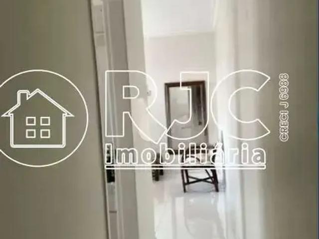 Imóvel para venda tem 126 metros quadrados com 3 quartos em Tijuca Rio de Janeiro RJ