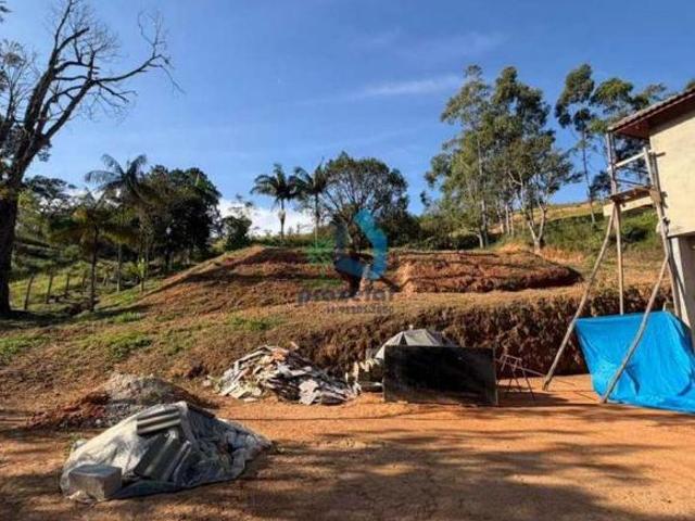 Imóvel para venda tem 1384 metros quadrados com 3 quartos em Dona Catarina Mairinque SP